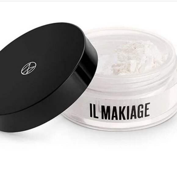 IL MAKIAGE | Makeup | Il Makiage Transparent Setting Powder New In Box ...